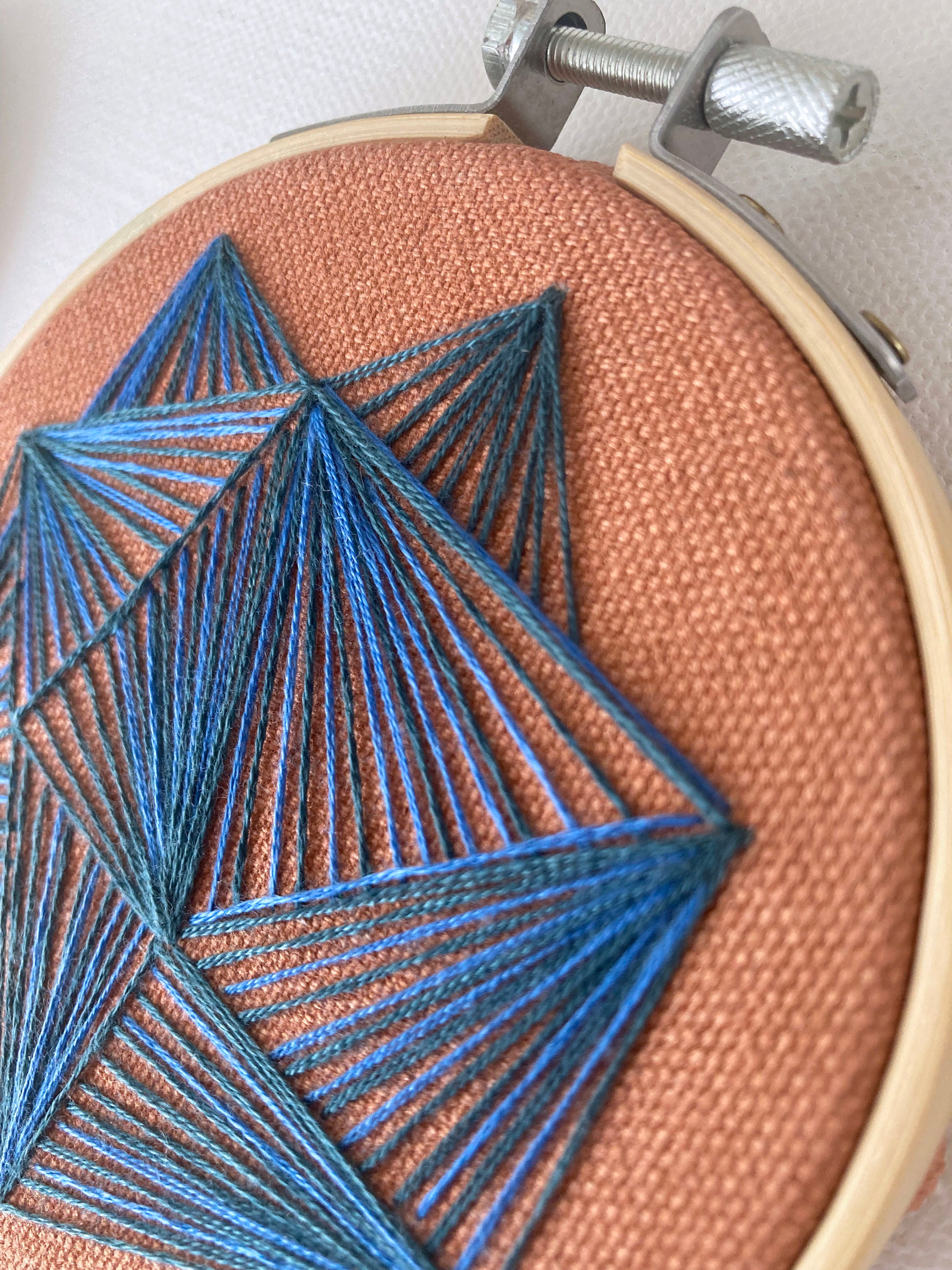Minimalist Geometric Embroidery 4 in 10 Cm Hoop Art Wall Art - Etsy UK