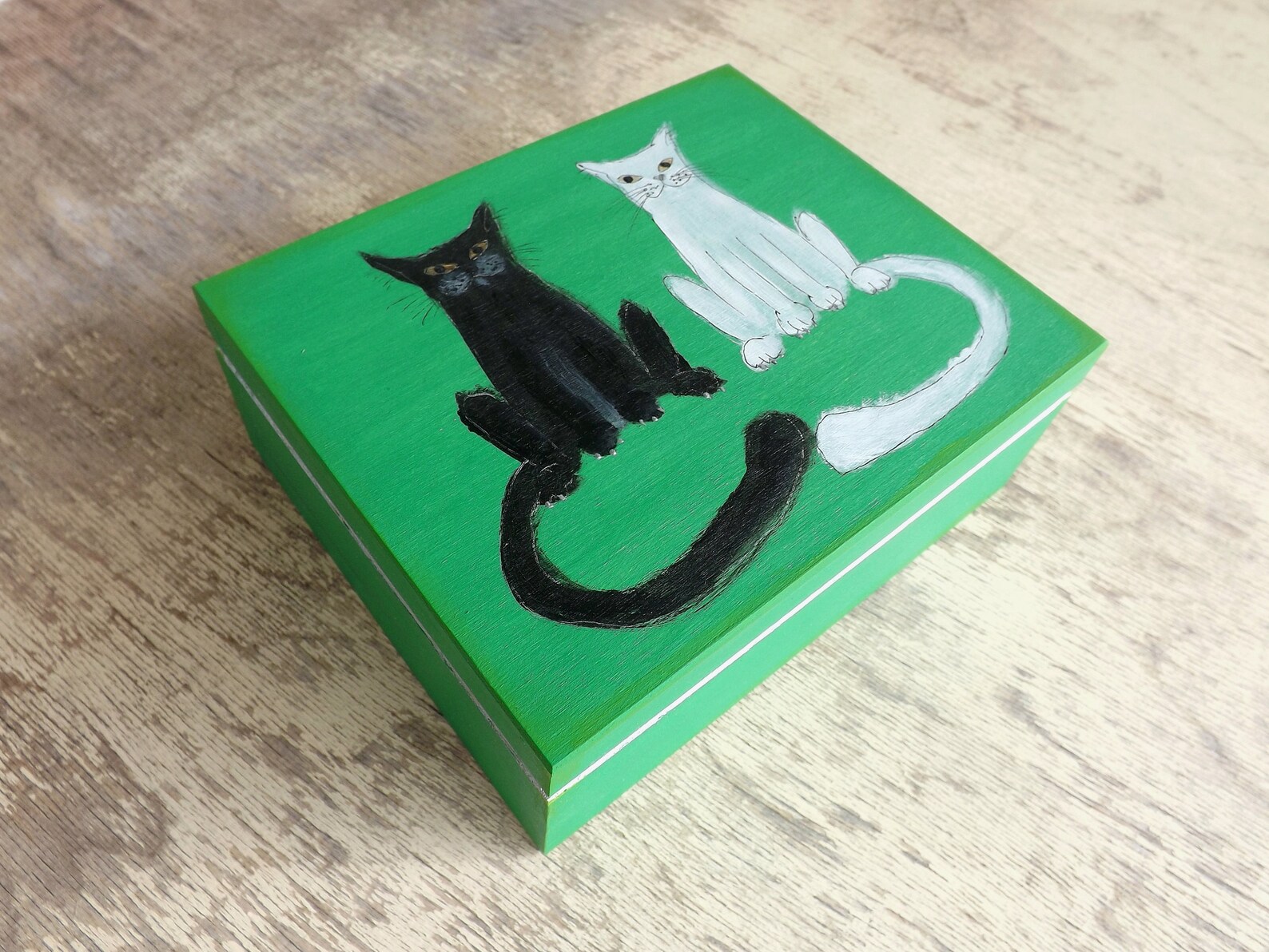 Wood Green Box: Cats, Custom Handpainted Personalized Keepsake Jewelry ...