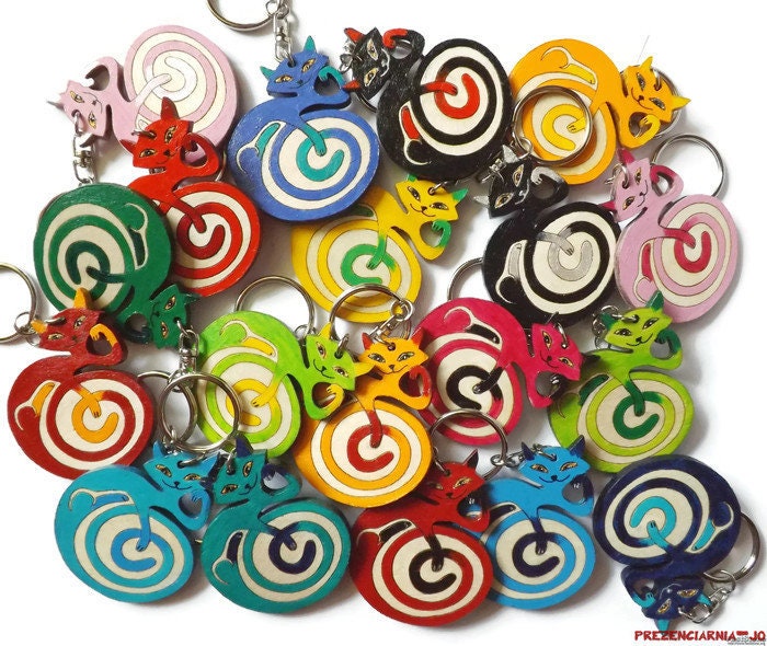 Keychain Cat in Orange Yellow hand-painted wood laser cut | Etsy