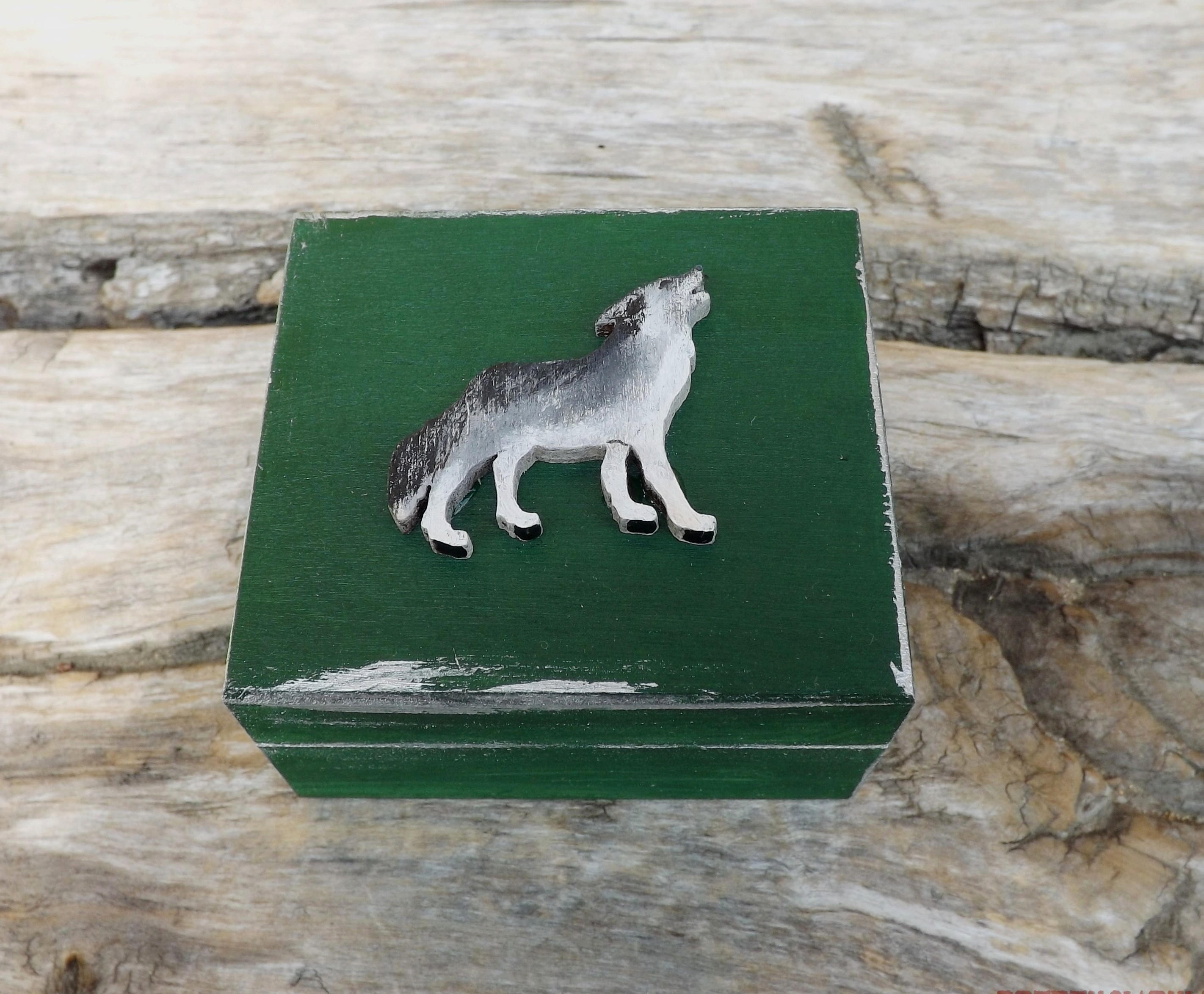 Wood tiny box with Squirrel Wolf Fox custom hand-painted | Etsy
