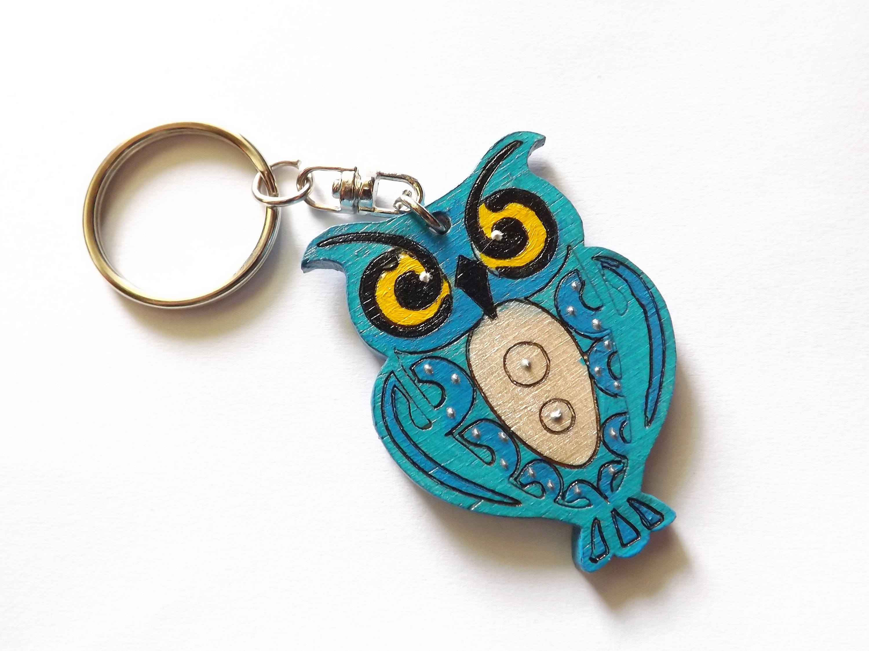 Wood keychains Owl in Turquoise customized hand-painted laser | Etsy