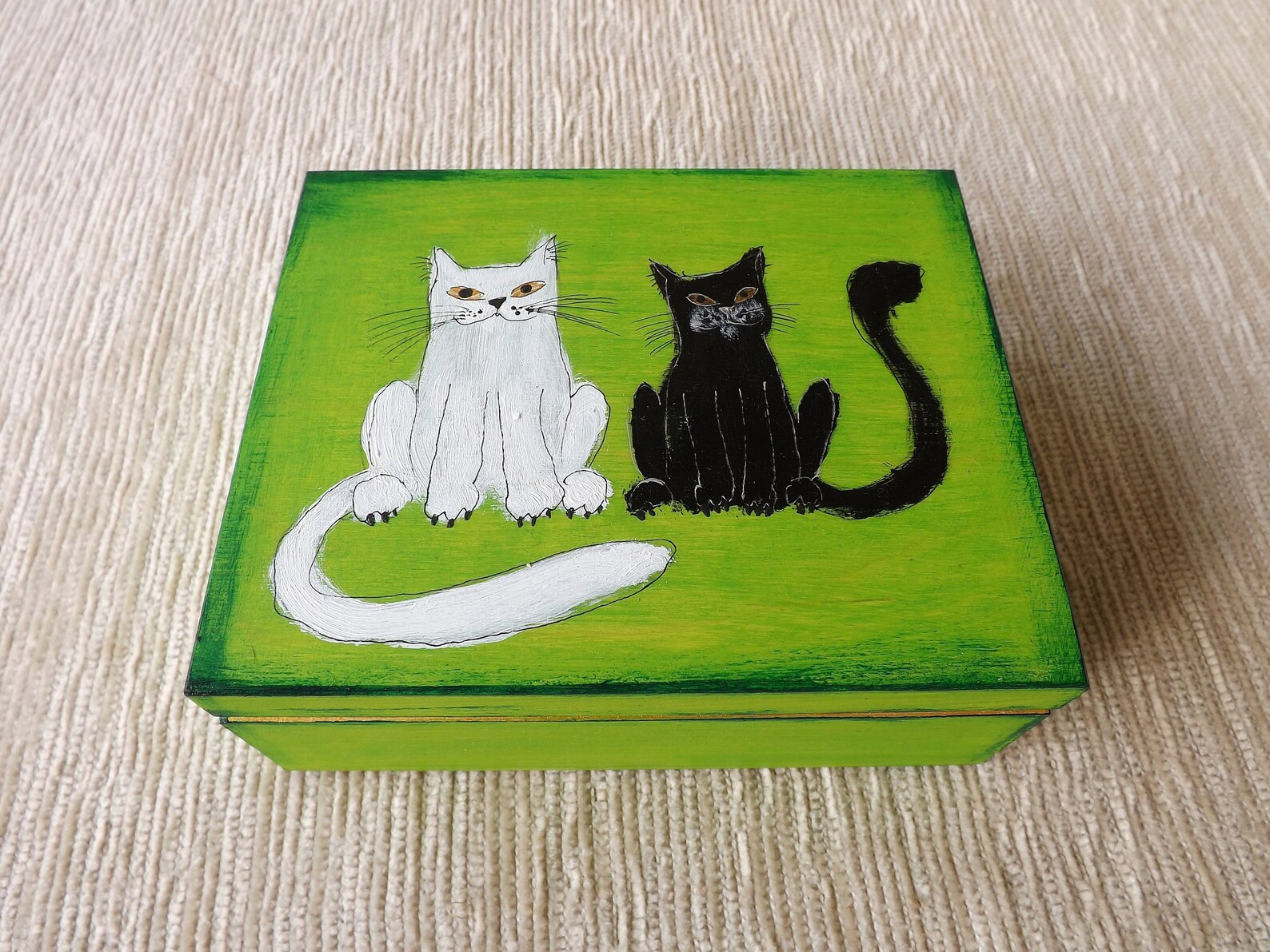Wood Green Box: Cats, Custom Handpainted Personalized Keepsake Jewelry ...