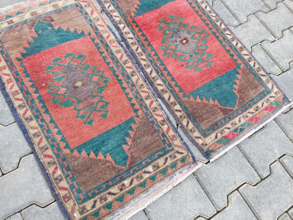 Beautiful Traditional Motifs Small Rugs Dark Pink and | Etsy