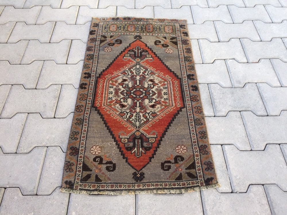 Small Carpet Rug Mini Rug Vintage Carpet Rug FREE Shipping | Etsy