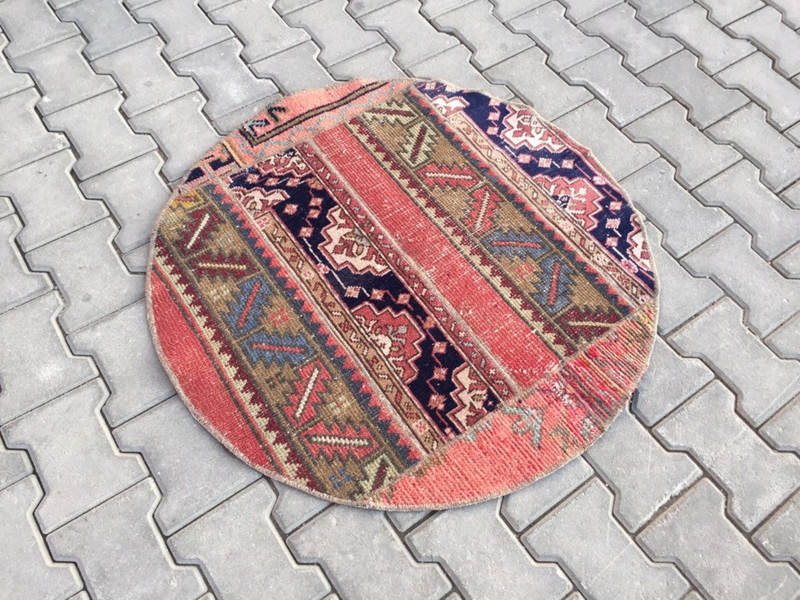 FREE Shipping Round Rug Circle Rug Patchwork Rug Bath | Etsy