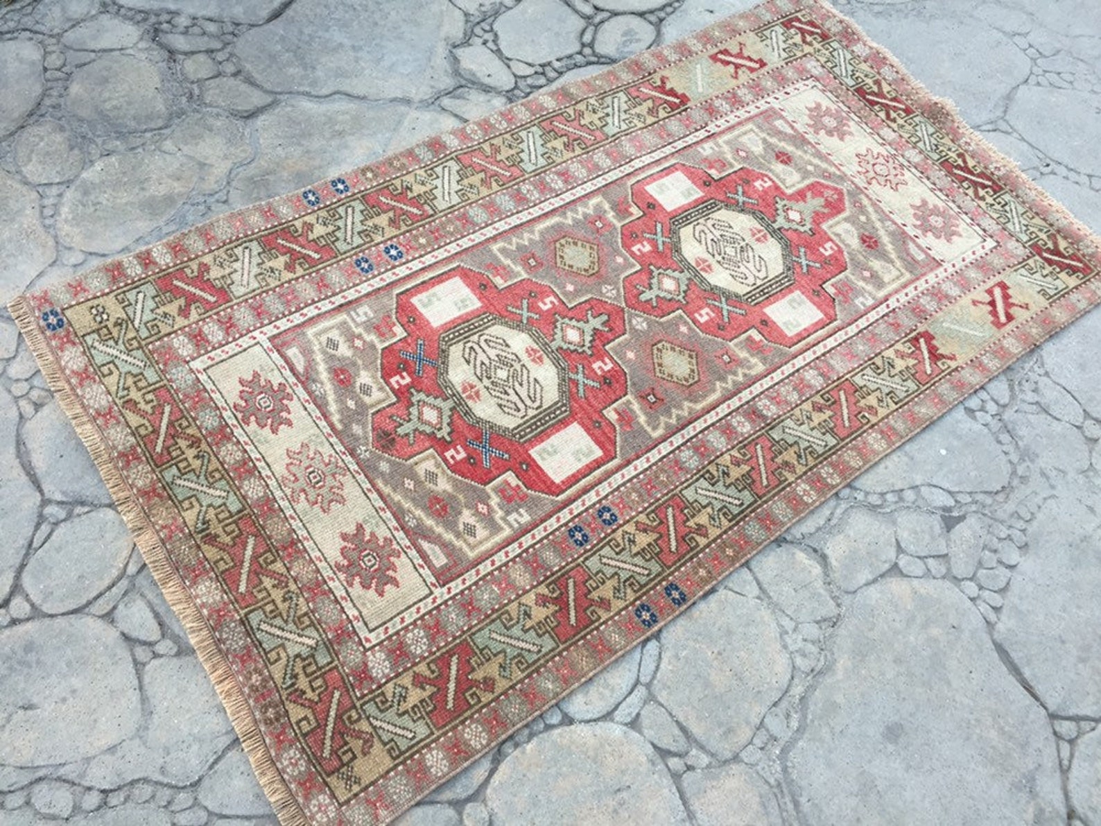 Carpet Rug Vintag Rug Muted Red Faded Rug Pastel Carpet - Etsy