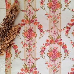 Antique Printed Flowers With Pink Bows and Ribbons Wall Paper Vintage ...