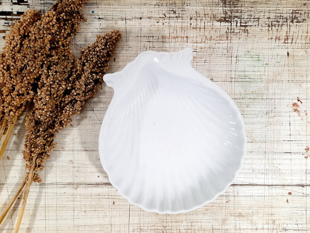 Large French Vintage Porcelain Shell Bowl in PILLIVUYT Style, Shell ...