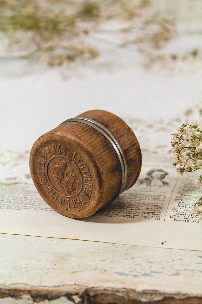 Threads Box Wood Cardboard Mouline Box THIRIEZ Peres & Fils - Etsy