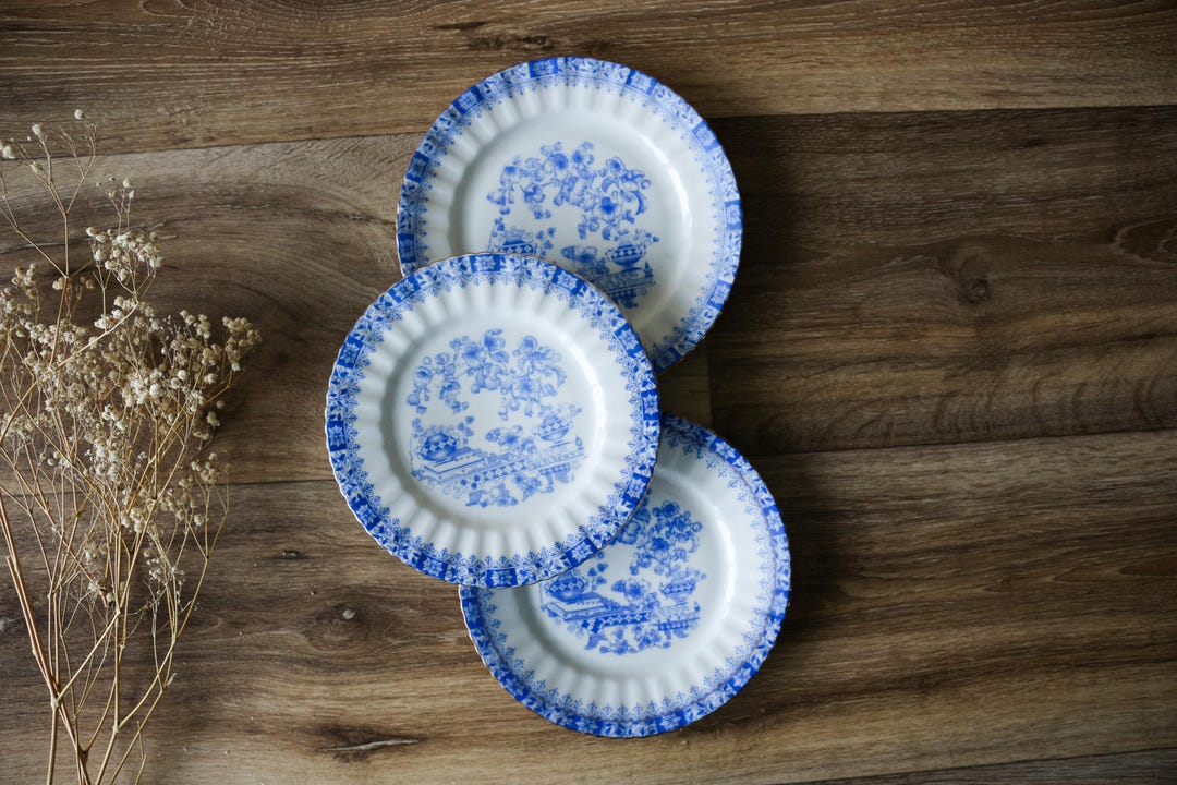 Set of 3 Blue Plates China Blau Seltmann Weiden, Schumann Arzberg - Etsy