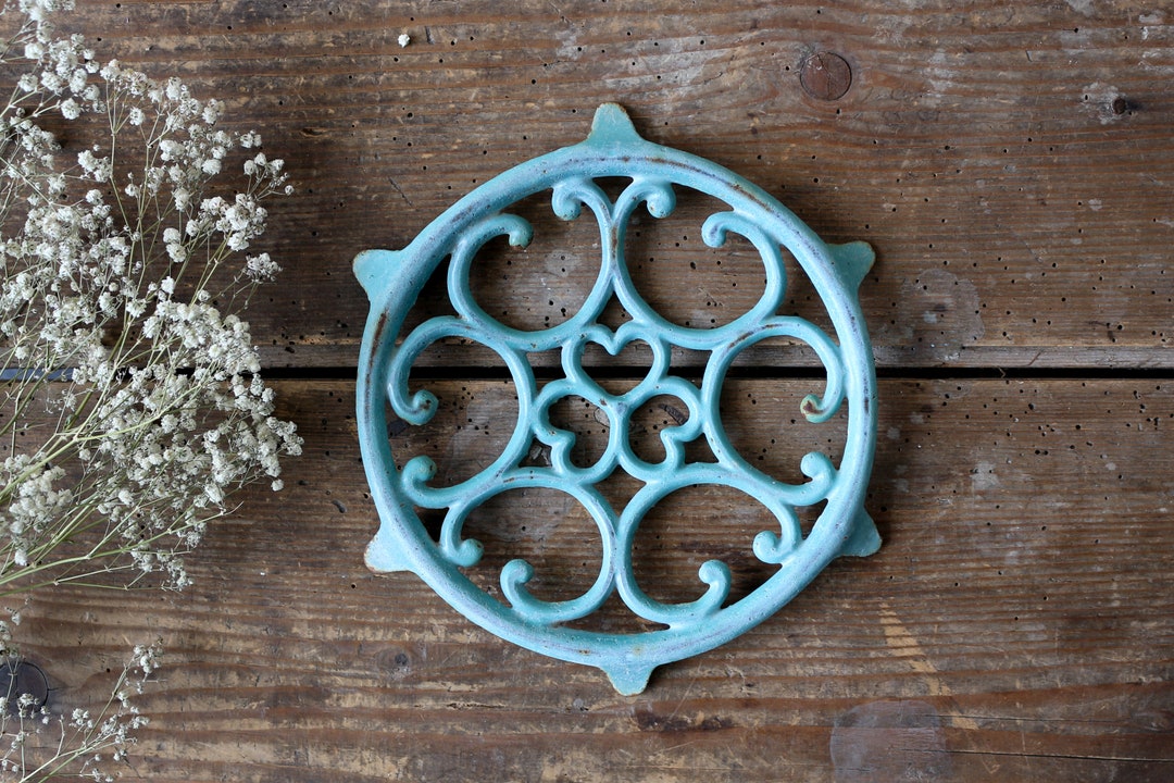 Vintage Turquoise Cast Iron Enamel Round Trivet Art Deco Enamelware ...