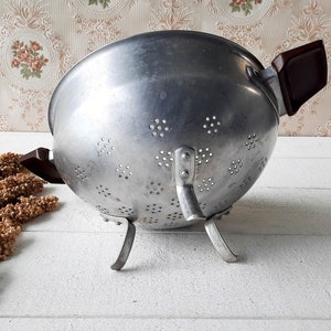 French Colander Vintage Strainer Aluminum With Bakelite Handles - Etsy