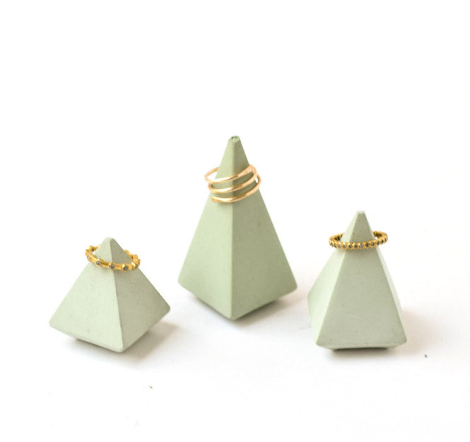 Concrete Ring Cone Jewelry Display Diamond Ring Ring - Etsy