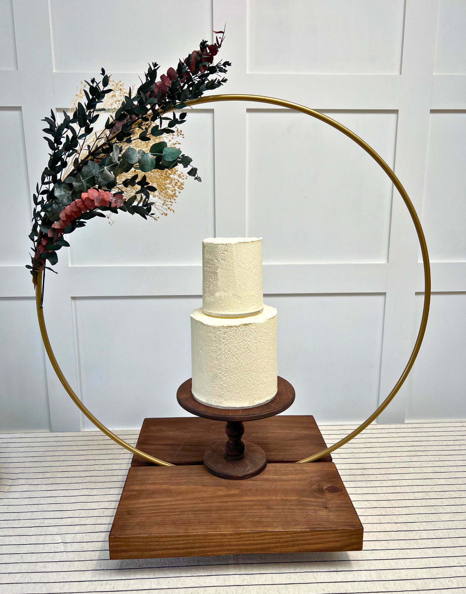 The Floral Hoop Stand - Floral Cake Stand - Flower Cake Hoop - Cake ...