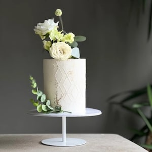 The Stiletto Cake Stand - Wedding Cake Pedestal - White Cake Riser ...