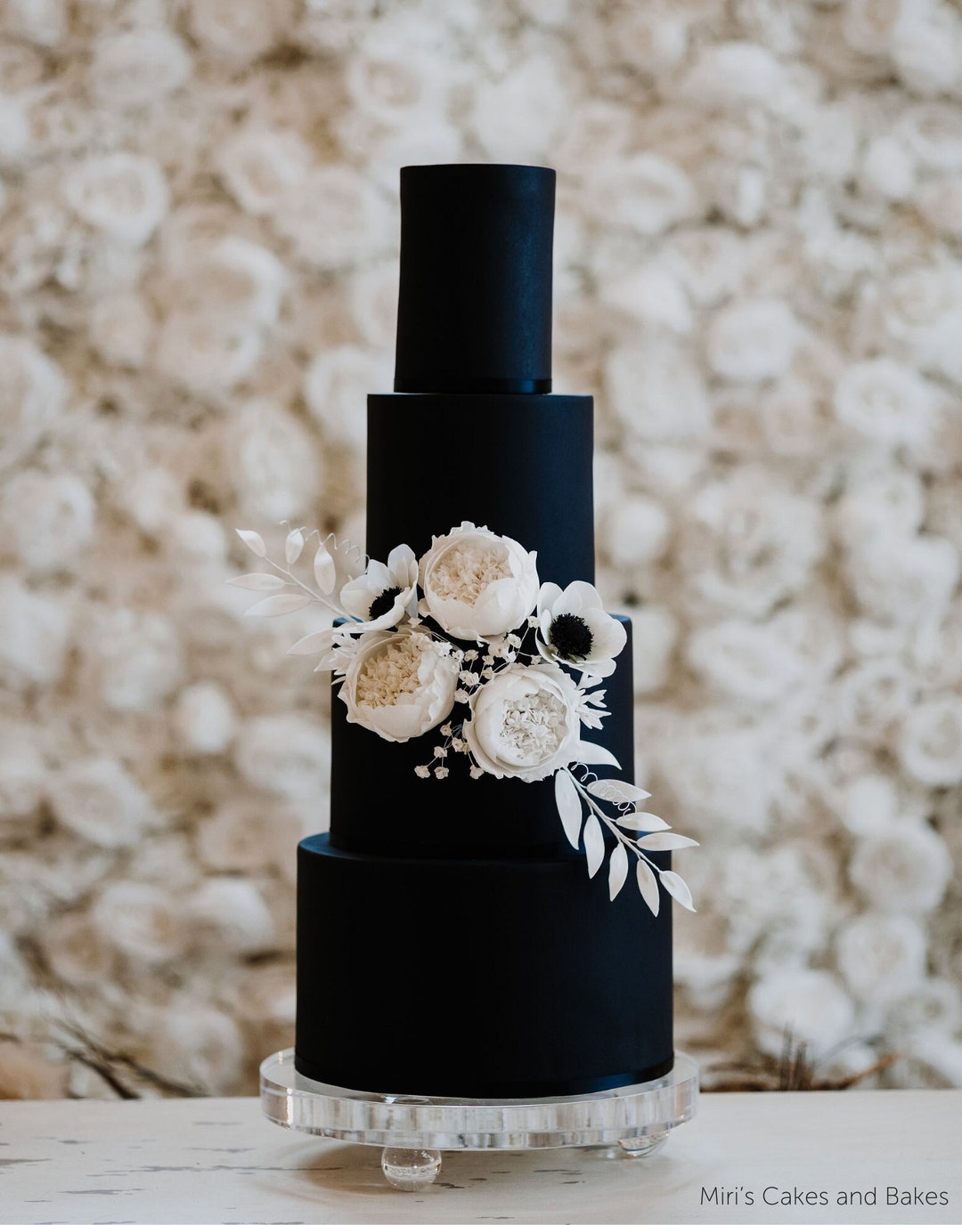 Ultra Polished Acrylic Footed Cake Stand - Acrylic Cake Plinth ...