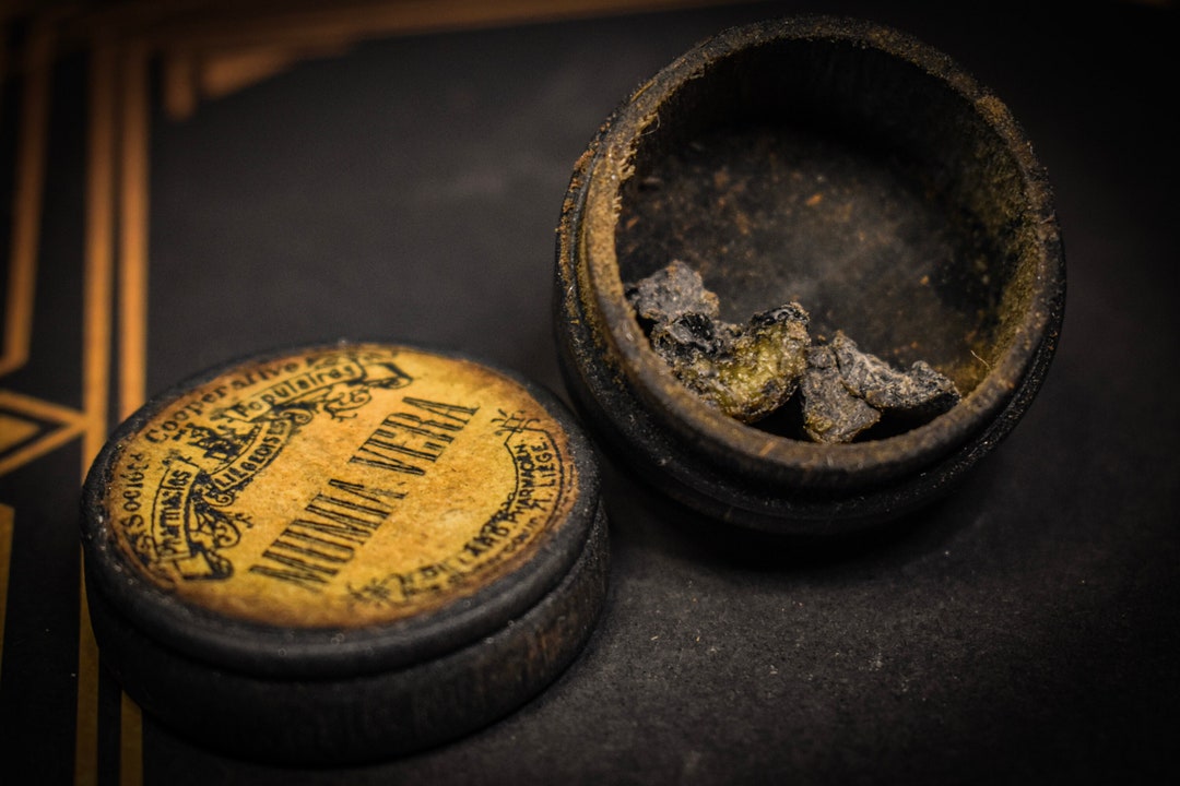 Mumia Vera Replica (mummy Powder) - Etsy