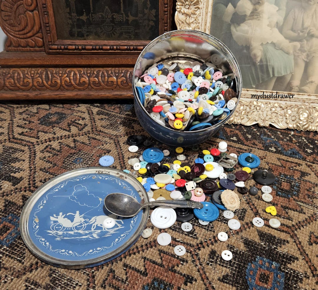 Vintage Blue Sewing Tin FULL of Used Buttons With Spoon! Just Like ...