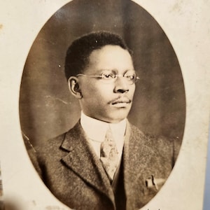 Antique Edwardian AFRICAN AMERICAN Man Portrait Photo Photograph ...