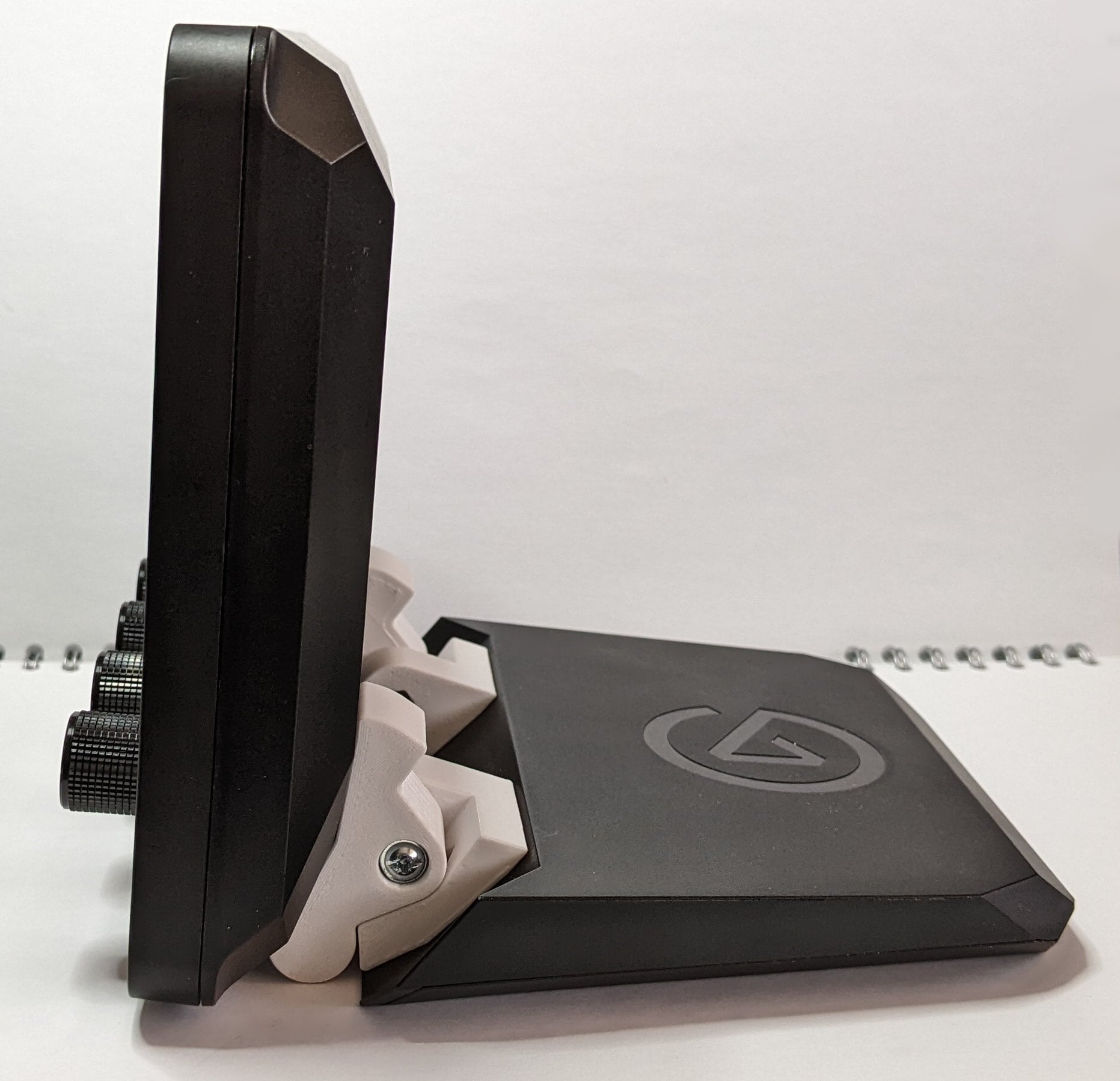 Adjustable Tilt Hinge for Stream Deck Plus - Enhance Your Streaming ...