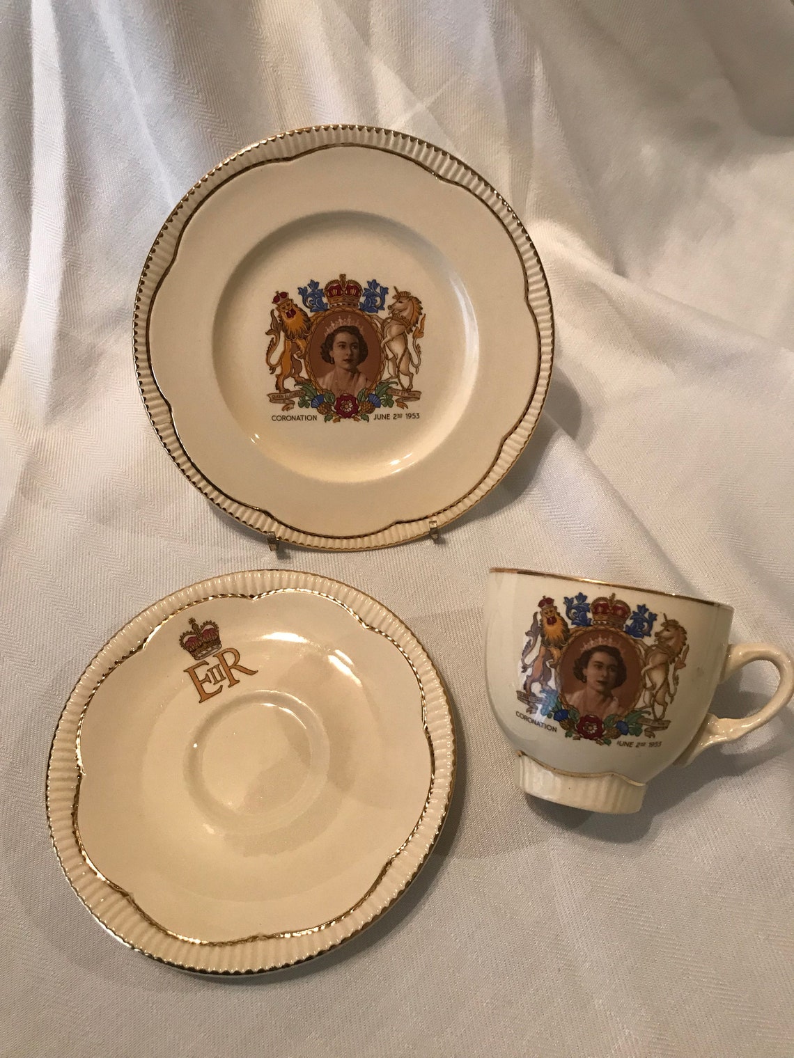 RARE Clarice Cliff 1953 Coronation of Queen Trio of Tea Cup - Etsy ...