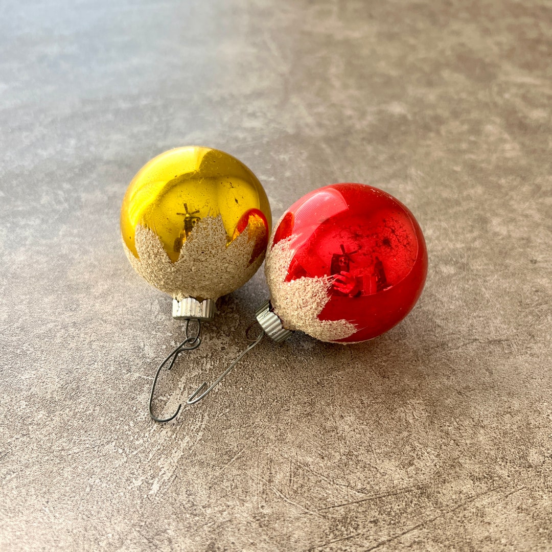 Vintage Shiny Brite Ornaments Set Of 2 Small Glass Red And Gold