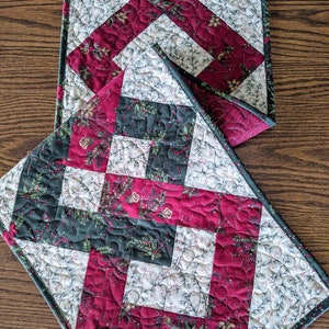 PDF Pattern for Interlocking Squares Table Runner, DIGITAL Pattern ...