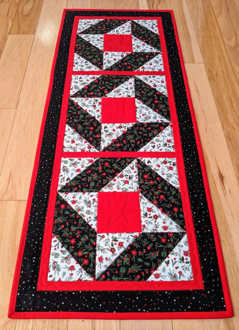 PDF Pattern for Friendship Star Table Runner - Etsy