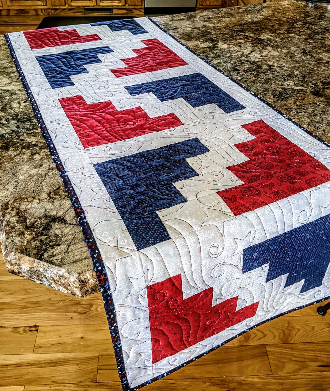 Quilted Table Runner Red White and Blue - Etsy