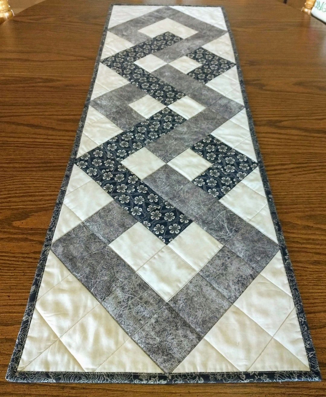 PDF Pattern for Interlocking Squares Table Runner, DIGITAL Pattern - Etsy