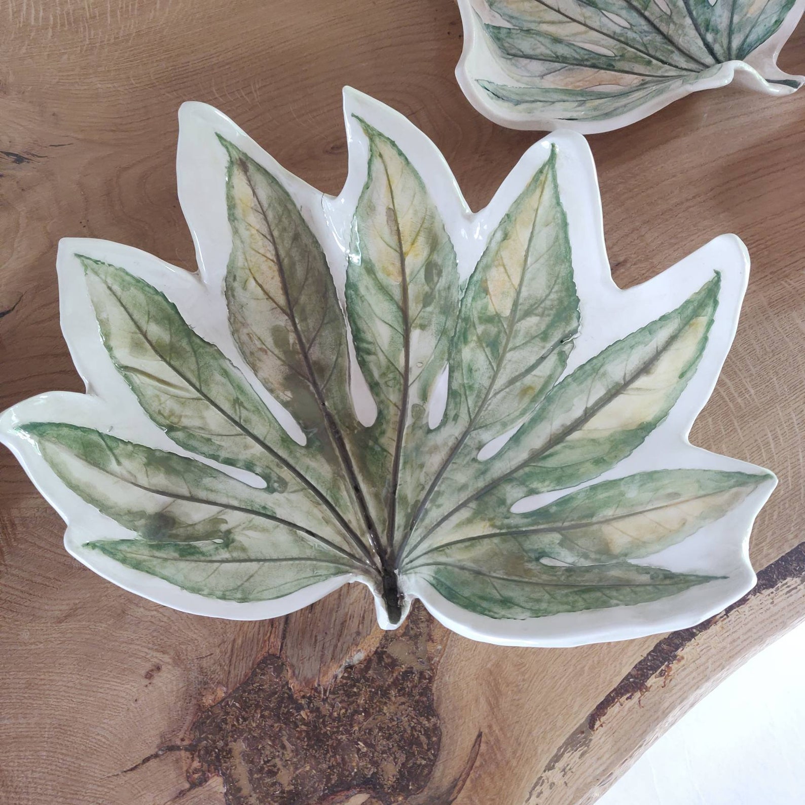 Handmade Ceramic Bowl, Centerpiece With Painted Leaf, Wall Ceramic ...