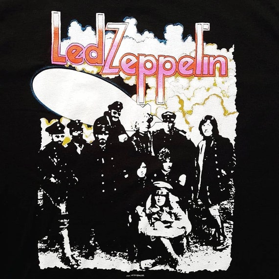 Vintage 90's Led Zeppelin II Album Cover T Shirt Size L (W Vintage 90's Led Zeppelin II Album Cover T Shirt Size L (W