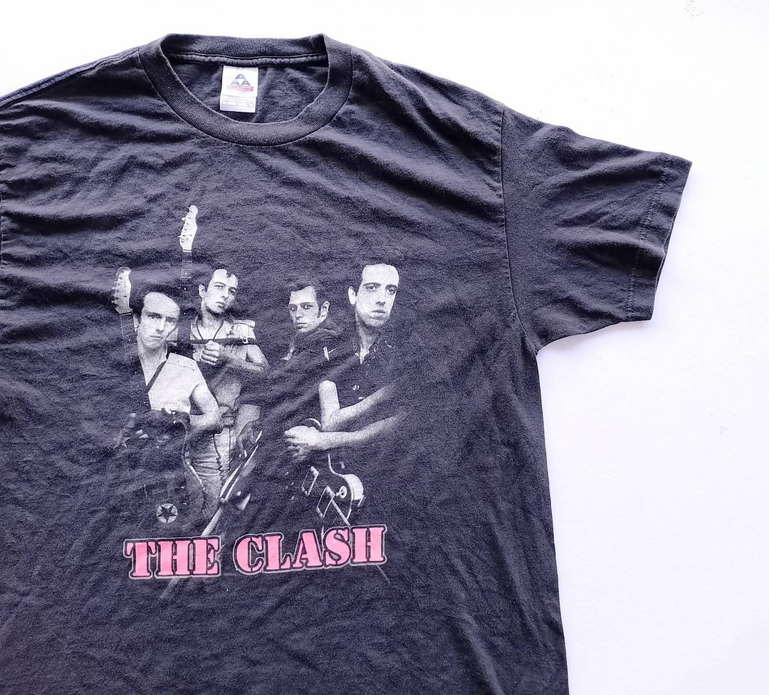 Vintage 2000's the Clash Group Photo T Shirt Size L (W 21.5 X L 30.5 ...