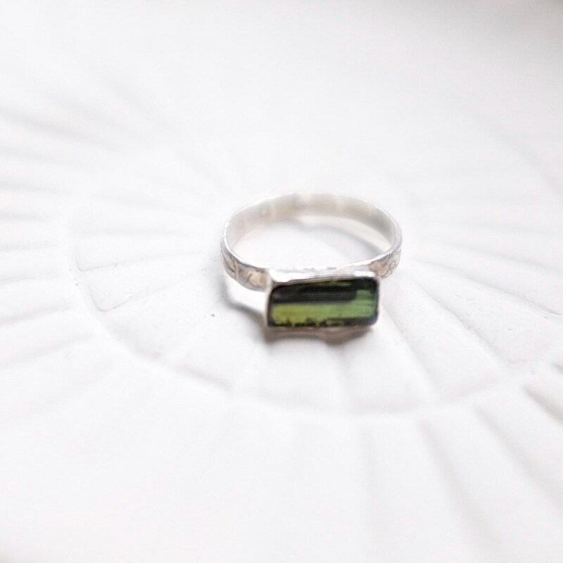 Green Silver Ring - Etsy