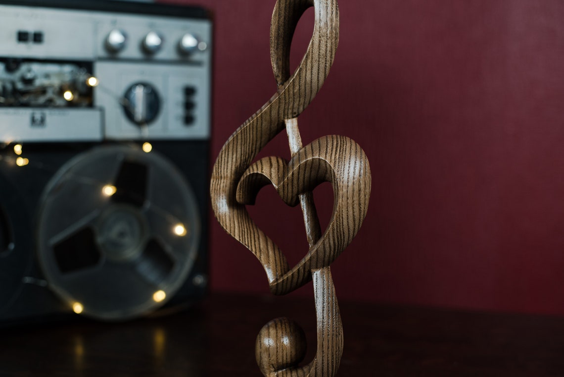 Handmade Treble Clef With Heart, Gift With Personalization for Music ...