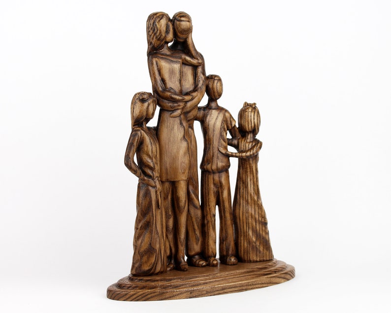 Big Family Wood Carving Sculpture, Family of 5 Statue With ...