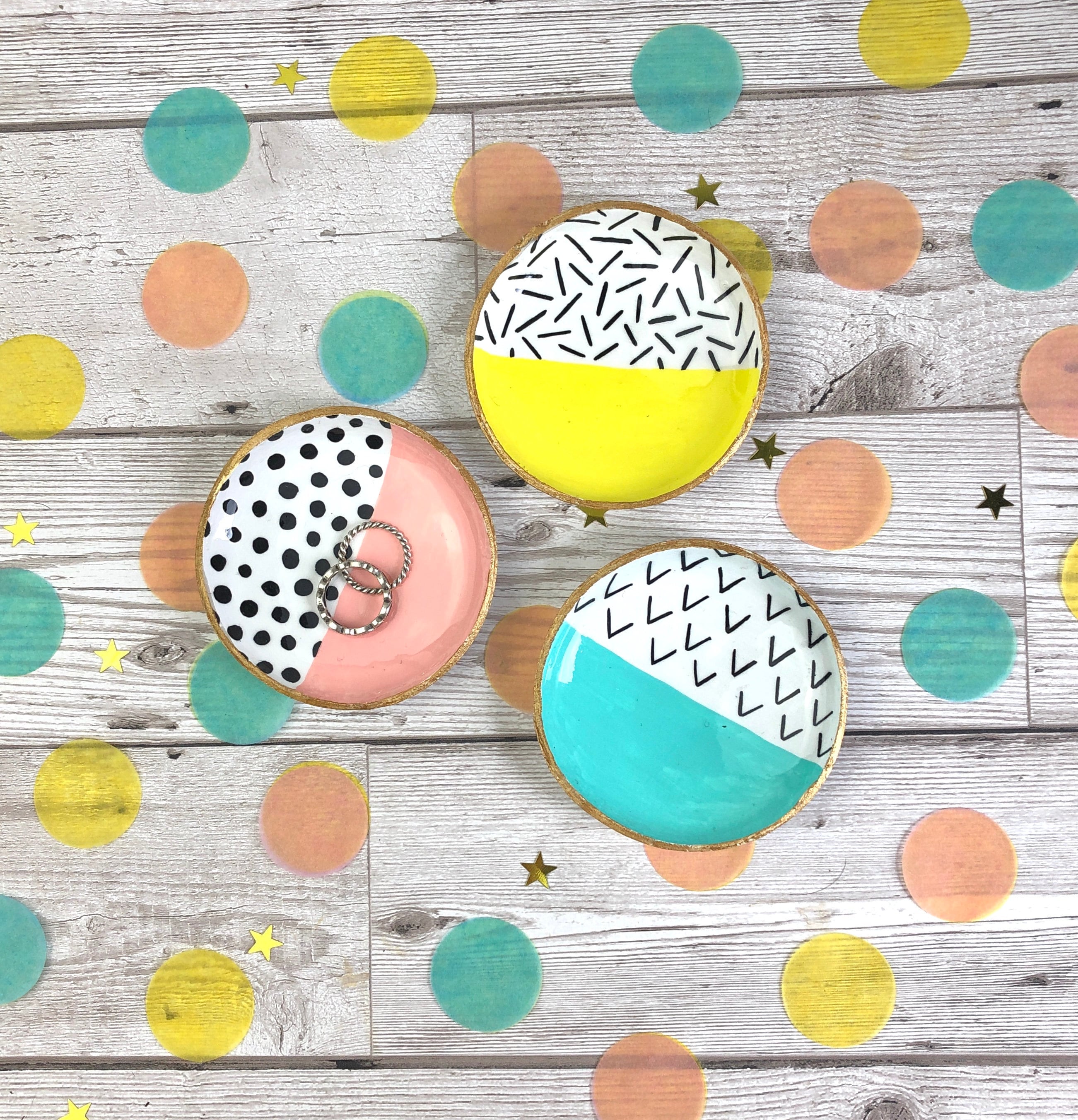 Bold colourful trinket dishes. Small gift for her. Jewellery | Etsy