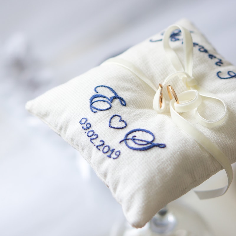 Custom Ring Pillow - Etsy