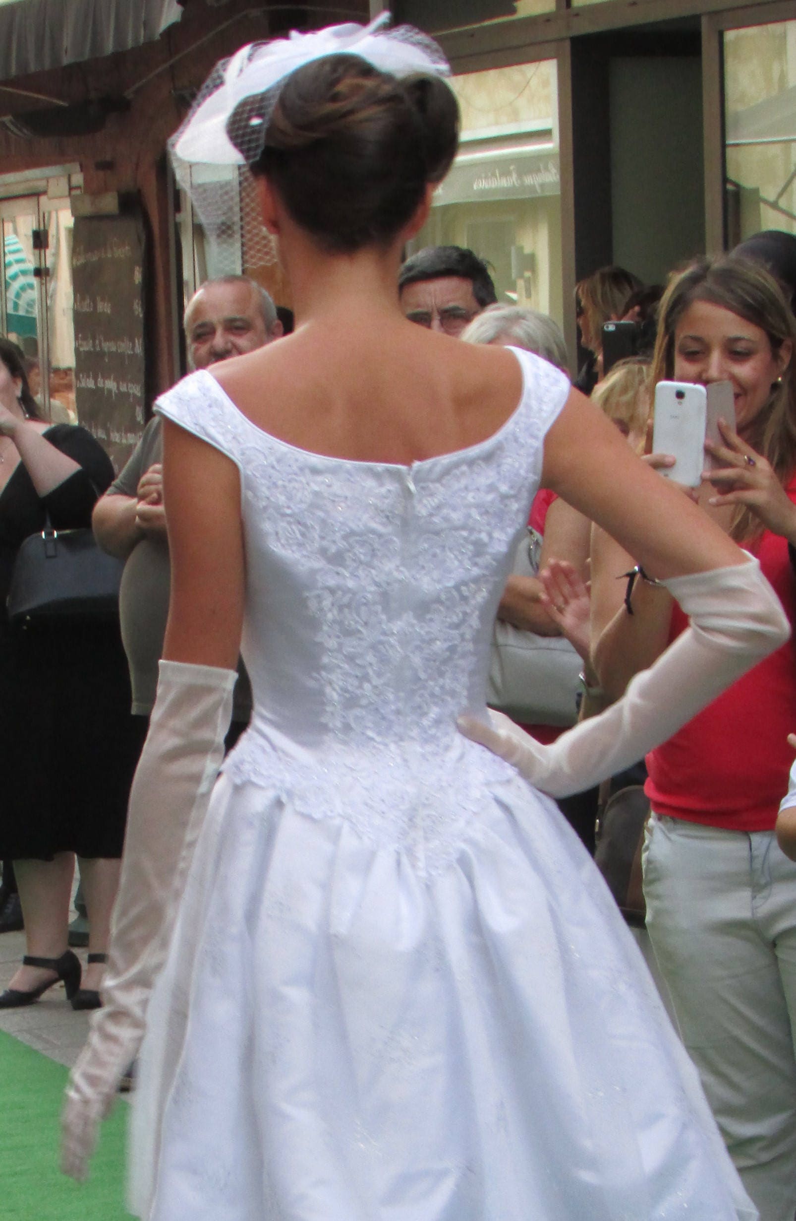 Short Pin up Wedding Dress, Retro, 50s, in Duchess Satin and Glittery ...