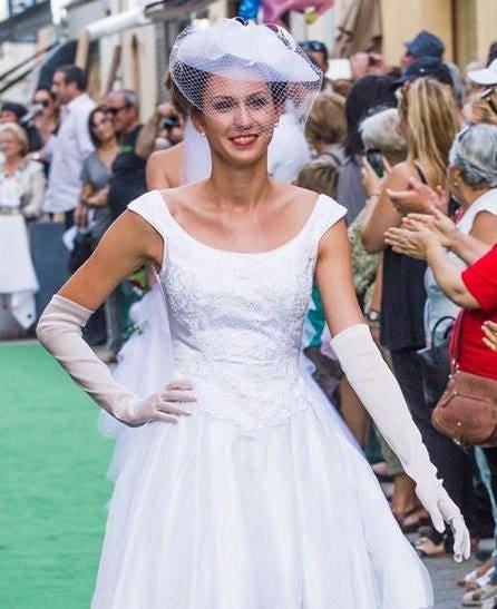 Short Pin up Wedding Dress, Retro, 50s, in Duchess Satin and Glittery ...