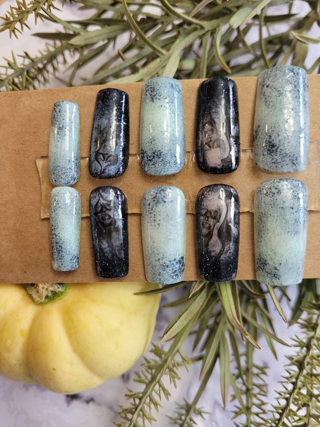 Screaming Ghosts - Etsy