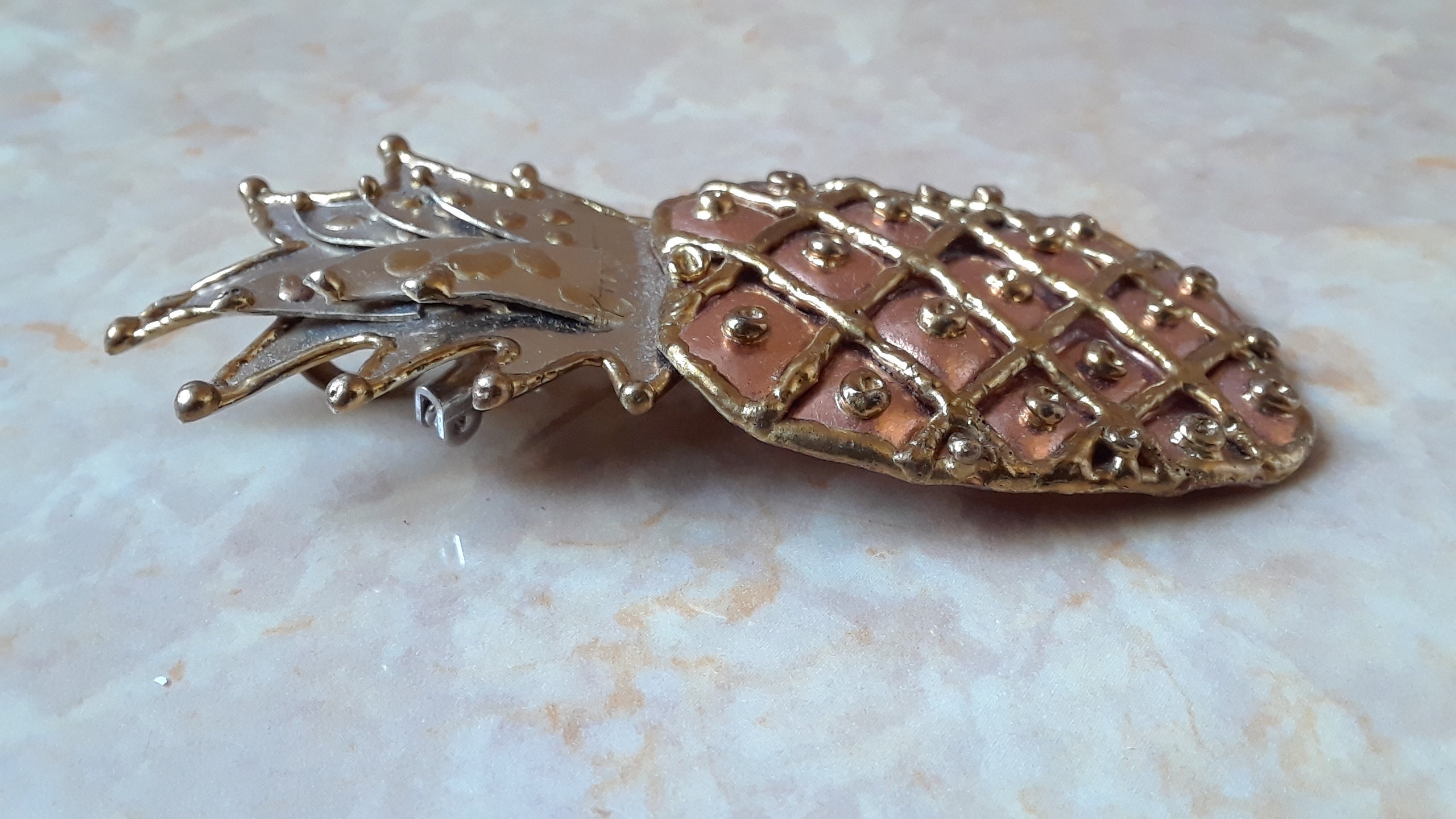 Vintage Pineapple Pendant & Brooch, Carved Pineapple Brooch Pin ...