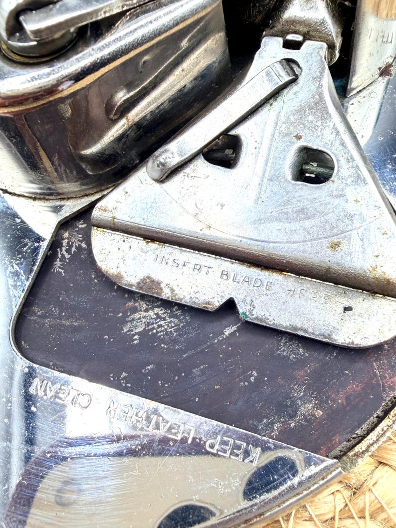 Vintage Kriss Kross Razor Blade Sharpener Metal Stropper Barber Tool ...