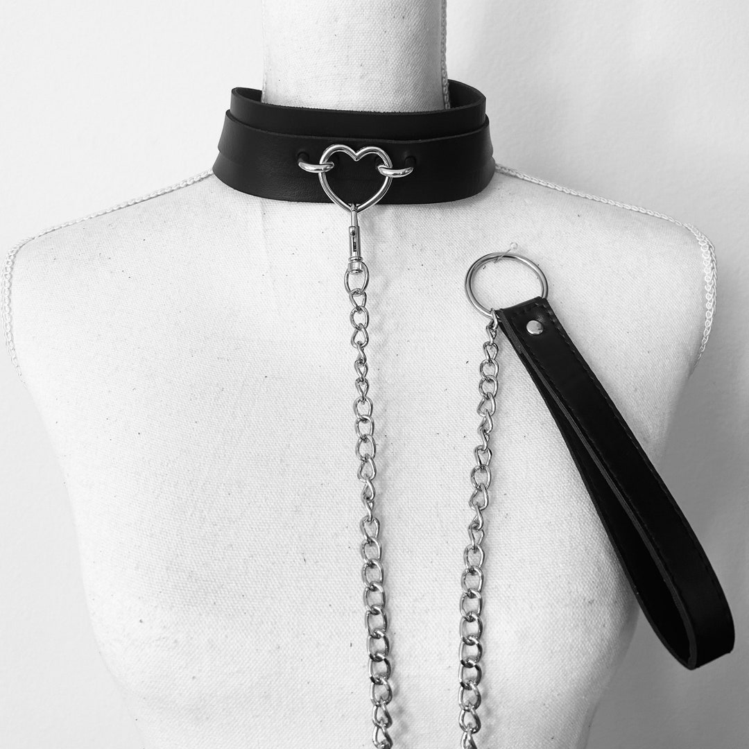 Custom Word Choker Collar With Heart & Leash: Personalized Statement ...