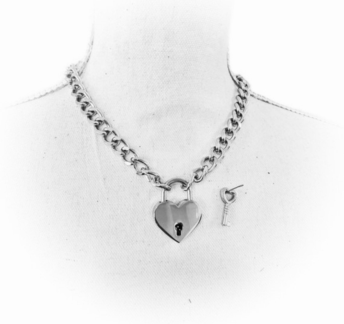 Large Silver Chain and Heart Lock Collar. Choice in Locks- Gold Heart ...