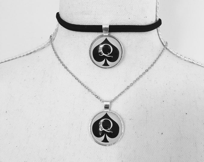 QUEEN of SPADES EARRINGS - Etsy