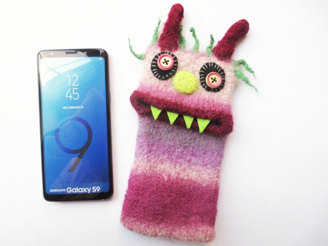 XL Cell Phone Monster alfred, Felted, for Cell Phones up to 14.8 X 7.3 ...