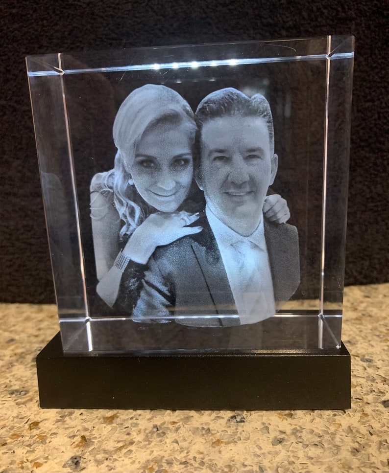 3D Photo Engraved Crystal Wedding Gift for Couple Engraved - Etsy