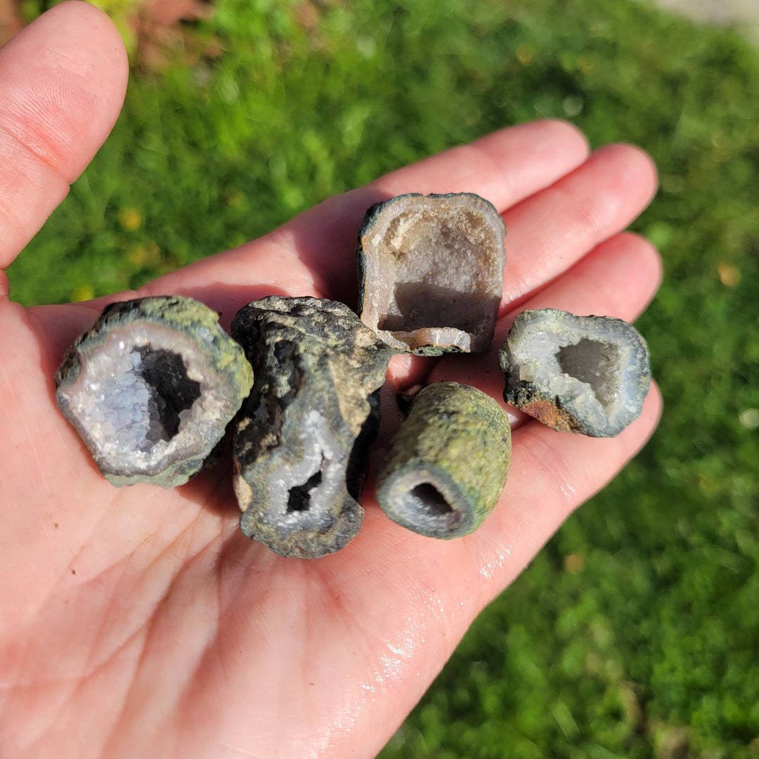 Set of 5 Mini Crystal Geodes - Etsy