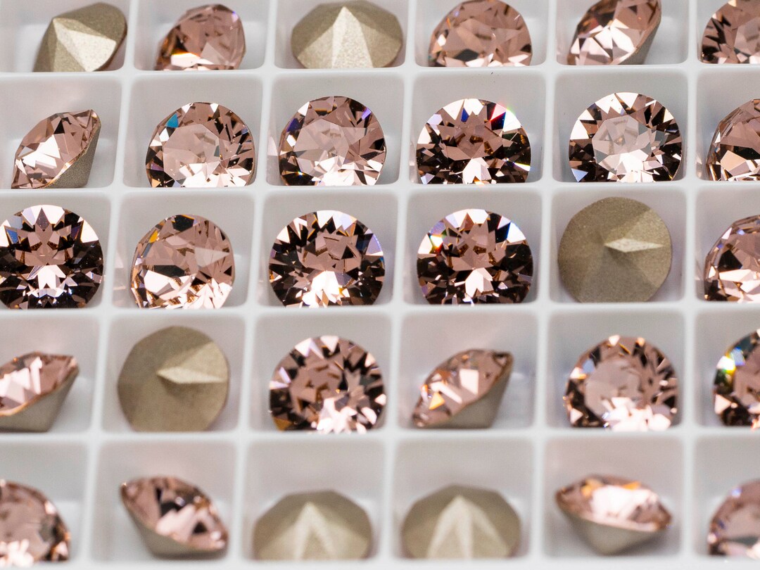 Vintage Rose Genuine Austrian Crystal Chatons: SS39 8mm Foiled XIRIUS ...
